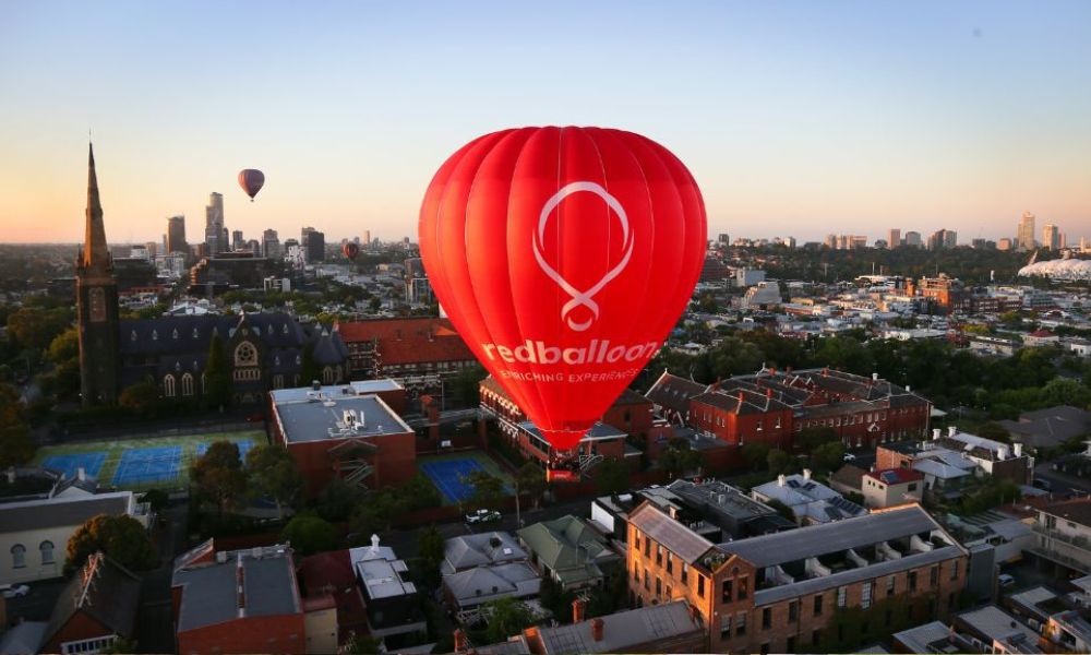 Hot Air Balloon Experience over Melbourne with Breakfast